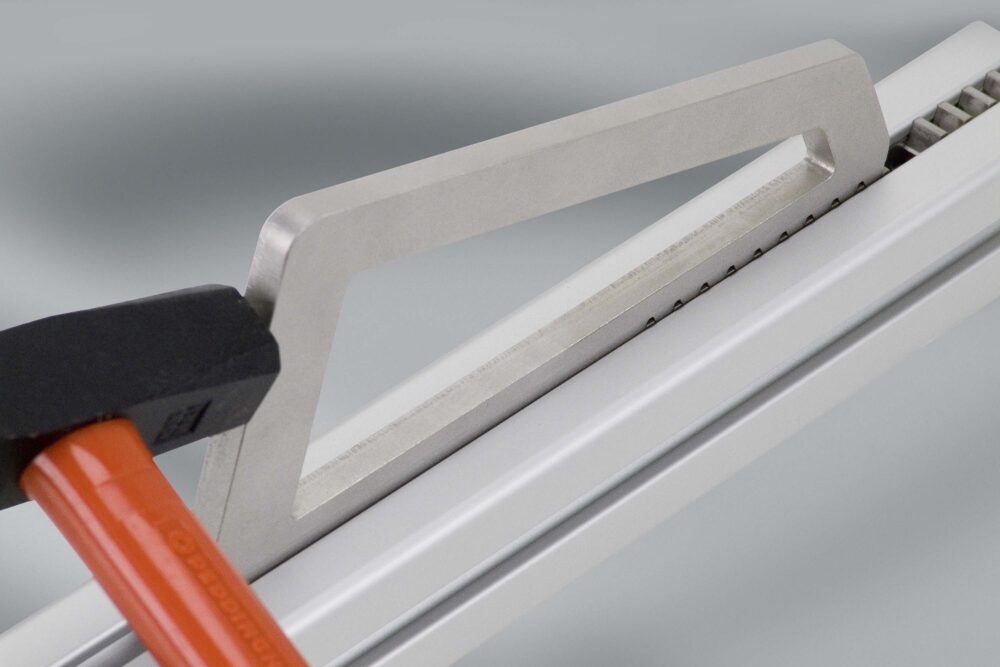 Rack 8 Assembly Tool » AluFlex Group