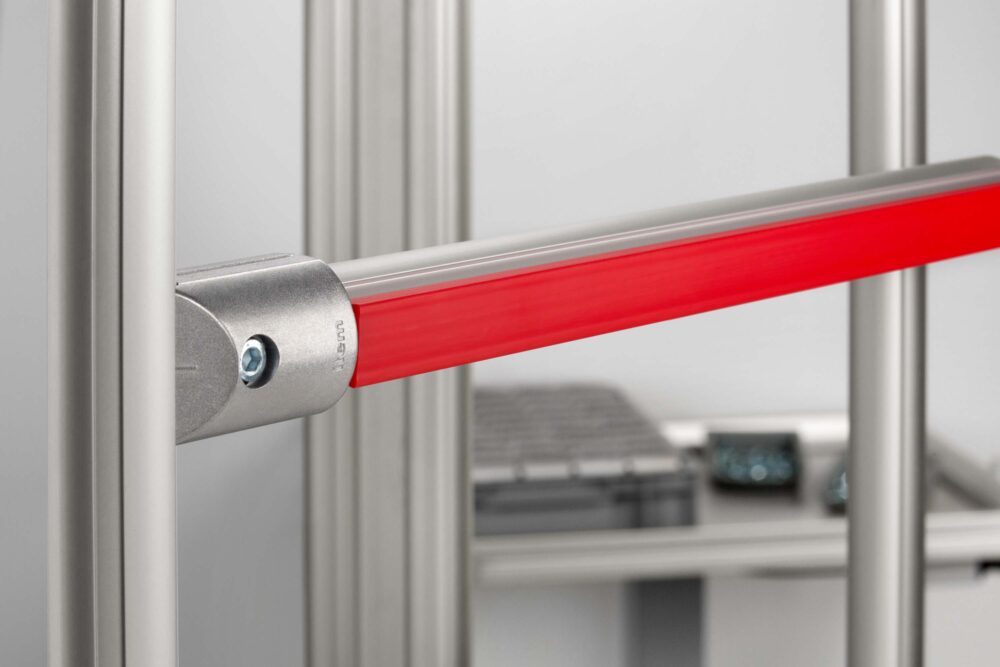 Slide Strip D30, red similar to RAL 3020 » AluFlex Group