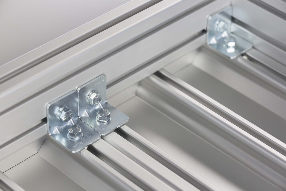 Angle Bracket 8 40x40x40 St » AluFlex Group